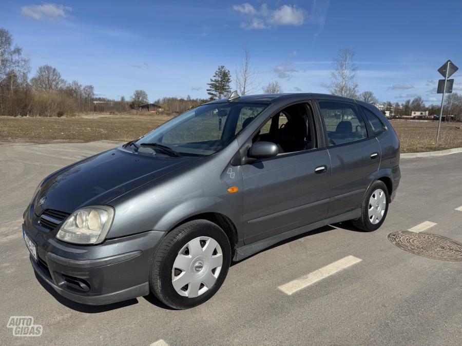 Grey Nissan Almera Tino 2005 in Siauliai, with an engine capacity of 2.20 L and mileage of 265 thousand km for 599 €, photo 1 on AUTOMOTO.COM.LV