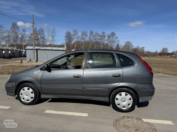 Grey Nissan Almera Tino 2005 in Siauliai, with an engine capacity of 2.20 L and mileage of 265 thousand km for 599 €, photo 3 on AUTOMOTO.COM.LV