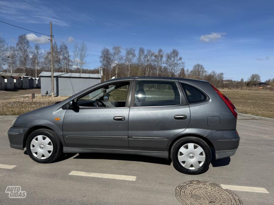 Grey Nissan Almera Tino 2005 in Siauliai, with an engine capacity of 2.20 L and mileage of 265 thousand km for 599 €, photo 4 on AUTOMOTO.COM.LV