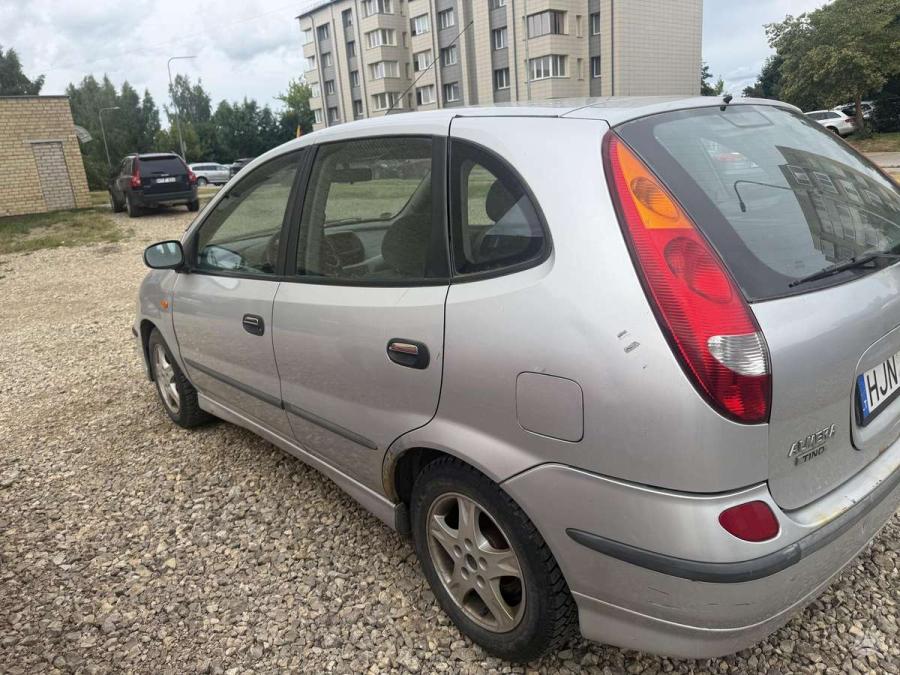 Grey Nissan Almera Tino 2005 in Vilnius, with an engine capacity of 1.77 L and mileage of 185 thousand km for 600 €, photo 5 on AUTOMOTO.COM.LV