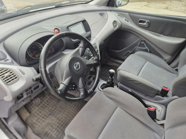 Grey Nissan Almera Tino 2005 in Klaipeda, with an engine capacity of 2.20 L and mileage of 253 thousand km for 650 €, photo 10 on AUTOMOTO.COM.LV