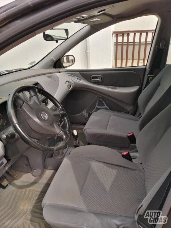 Grey Nissan Almera Tino 2005 in Vilnius, with an engine capacity of 1.80 L and mileage of 278 thousand km for 650 €, photo 5 on AUTOMOTO.COM.LV