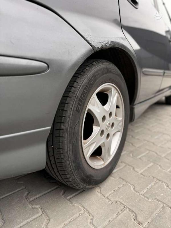 Nissan Almera Tino 2005 Klaipėda vietnē Pelēks Nissan Almera Tino 2005 Klaipėda, ar dzinēja tilpumu 1.77 L un nobraukumu 289 tūkst. km par 1500 €, foto 11 vietnē AUTOMOTO.COM.LV