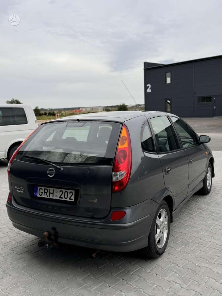 Pelēks Nissan Almera Tino 2005 Klaipėda, ar dzinēja tilpumu 1.77 L un nobraukumu 289 tūkst. km par 1500 €, foto 12 vietnē AUTOMOTO.COM.LV