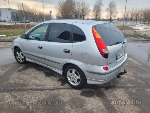 Pelēks Nissan Almera Tino 2004 Narva, ar dzinēja tilpumu 2.20 L un nobraukumu 359 tūkst. km par 800 €, foto 3 vietnē AUTOMOTO.COM.LV