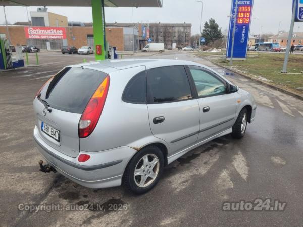 Pelēks Nissan Almera Tino 2004 Narva, ar dzinēja tilpumu 2.20 L un nobraukumu 359 tūkst. km par 800 €, foto 4 vietnē AUTOMOTO.COM.LV