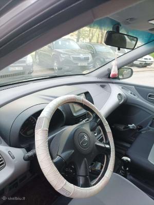 Pelēks Nissan Almera Tino 2004 Klaipėda, ar dzinēja tilpumu 2.20 L un nobraukumu 141 tūkst. km par 650 €, foto 6 vietnē AUTOMOTO.COM.LV