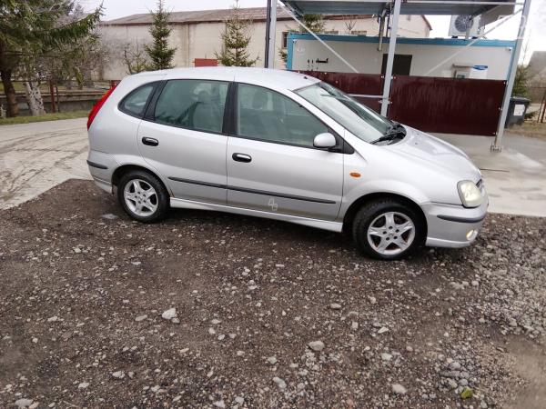 Grey Nissan Almera Tino 2005 in Silale, with an engine capacity of 1.80 L and mileage of 330 thousand km for 750 €, photo 3 on AUTOMOTO.COM.LV