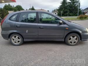 Pelēks Nissan Almera Tino 2005 Alūksne, ar dzinēja tilpumu 2.20 L un nobraukumu 305 tūkst. km par 850 €, foto  vietnē AUTOMOTO.COM.LV