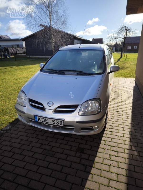 Nissan Almera Tino 2004 in Vilnius, with an engine capacity of 2.20 L and mileage of 188 thousand km for 500 €, photo 1 on AUTOMOTO.COM.LV