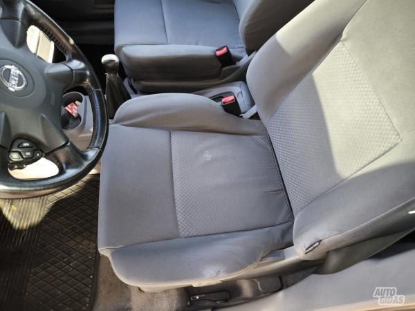 Nissan Almera Tino 2004 in Vilnius, with an engine capacity of 2.20 L and mileage of 188 thousand km for 500 €, photo 8 on AUTOMOTO.COM.LV
