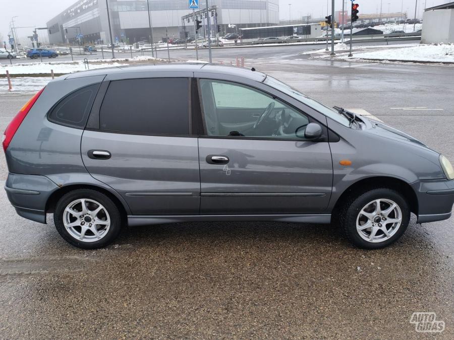 Nissan Almera Tino 2005 in Vilnius, with an engine capacity of 1.80 L and mileage of 135 thousand km for 950 €, photo 2 on AUTOMOTO.COM.LV