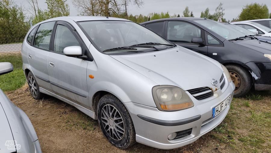 Nissan Almera Tino 2001 in Marijampole, with an engine capacity of 2.20 L and mileage of 400 thousand km for 250 €, photo 1 on AUTOMOTO.COM.LV