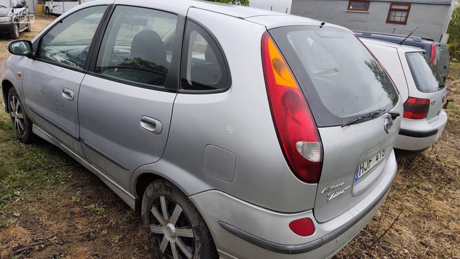 Nissan Almera Tino 2001 in Marijampole, with an engine capacity of 2.20 L and mileage of 400 thousand km for 250 €, photo 6 on AUTOMOTO.COM.LV