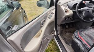 Nissan Almera Tino 2001 in Marijampole, with an engine capacity of 2.20 L and mileage of 400 thousand km for 250 €, photo 9 on AUTOMOTO.COM.LV