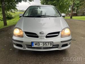 Nissan Almera Tino 2002 Rēzekne, ar dzinēja tilpumu 2.20 L un nobraukumu 285 tūkst. km par 650 €, foto  vietnē AUTOMOTO.COM.LV