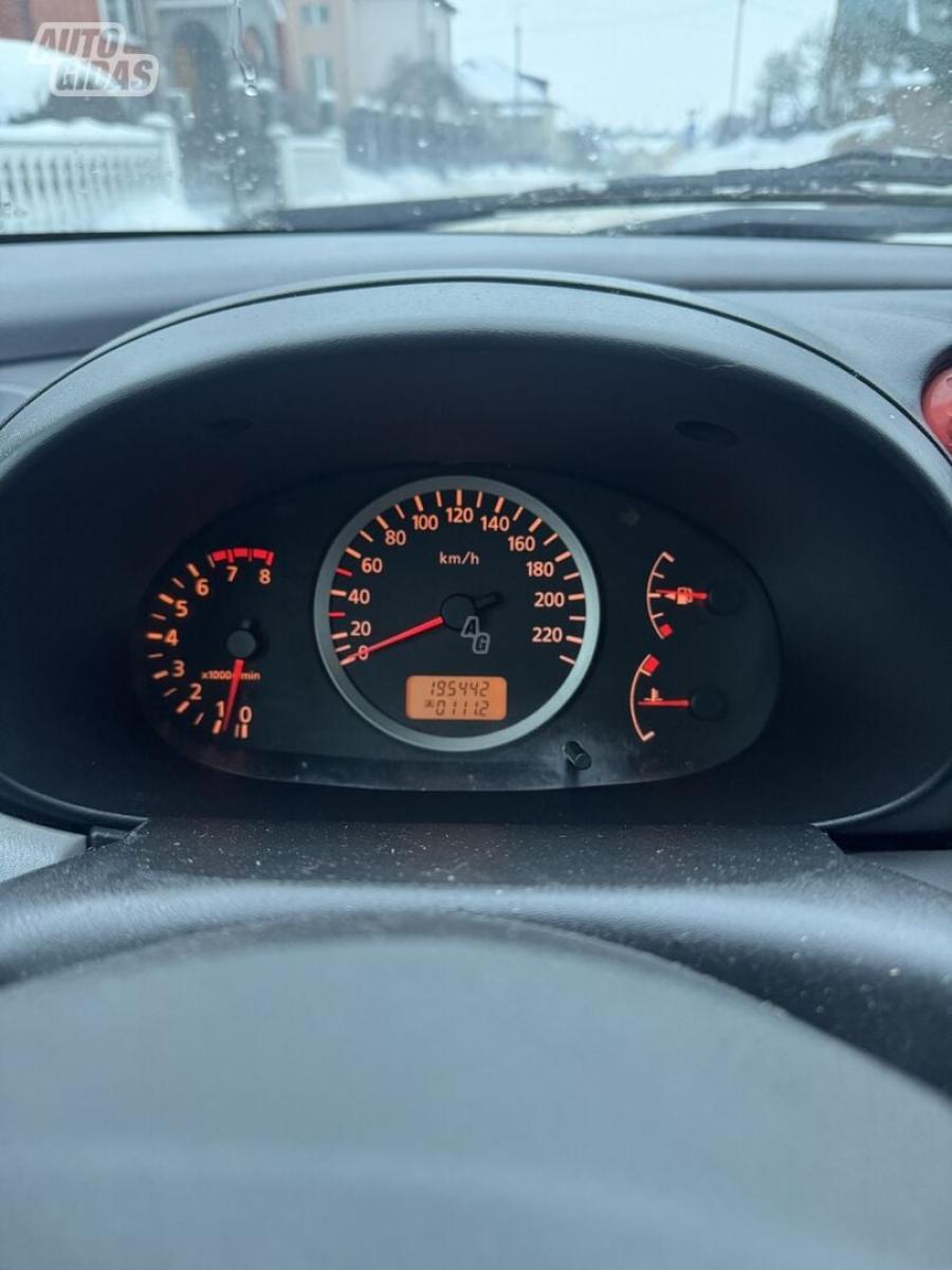 Nissan Almera Tino 2003 Šauļi, ar dzinēja tilpumu 1.80 L un nobraukumu 250 tūkst. km par 870 €, foto 8 vietnē AUTOMOTO.COM.LV