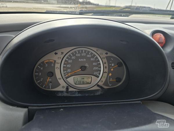 Nissan Almera Tino 2003 in Siauliai, with an engine capacity of 2.20 L and mileage of 270 thousand km for 560 €, photo 7 on AUTOMOTO.COM.LV