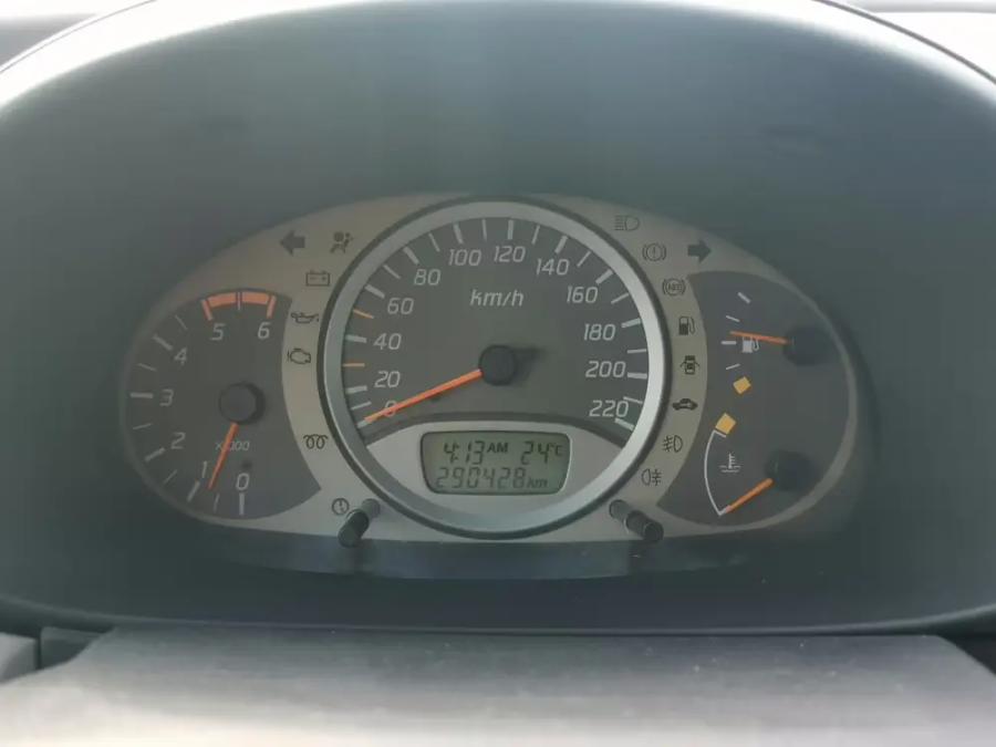 Ниссан Альмера Тино 2003 в Рига, объемом двигателя 2.20 л и пробегом 290 тыс. км за 590 €, фото 4 на AUTOMOTO.COM.LV