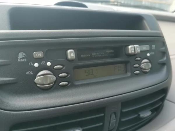 Nissan Almera Tino 2003 in Riga, with an engine capacity of 2.20 L and mileage of 290 thousand km for 590 €, photo 6 on AUTOMOTO.COM.LV