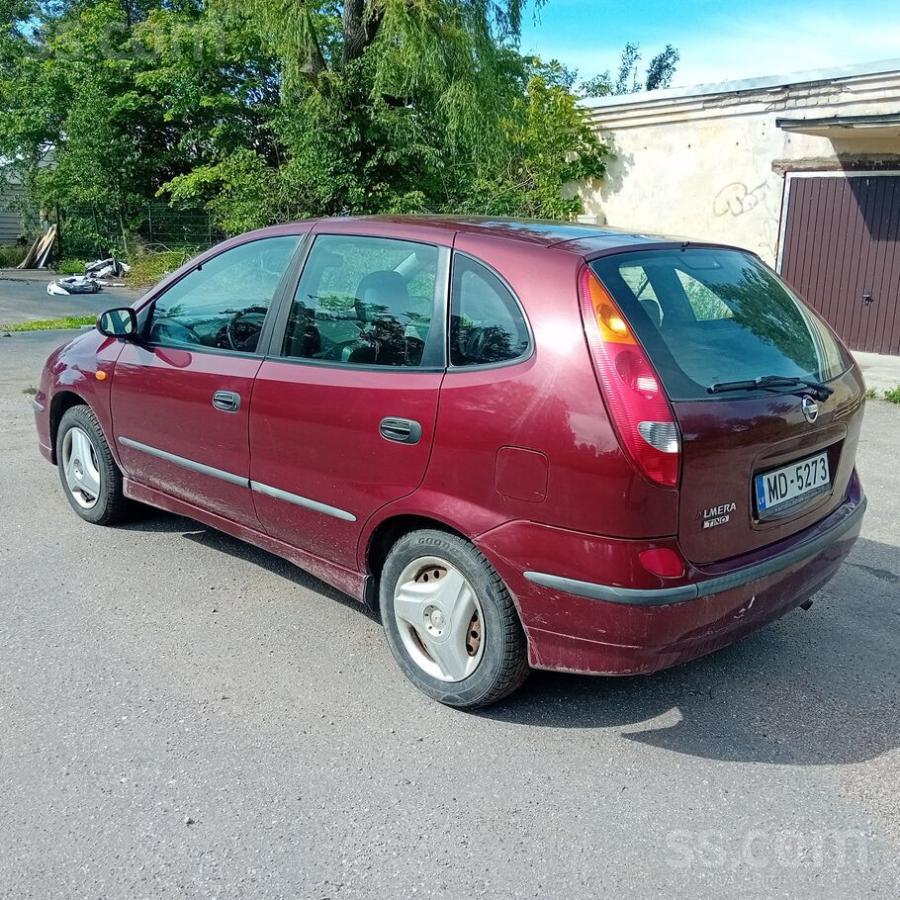 Red Nissan Almera Tino 2003 in Riga, with an engine capacity of 1.80 L and mileage of 253 thousand km for 1350 €, photo 1 on AUTOMOTO.COM.LV