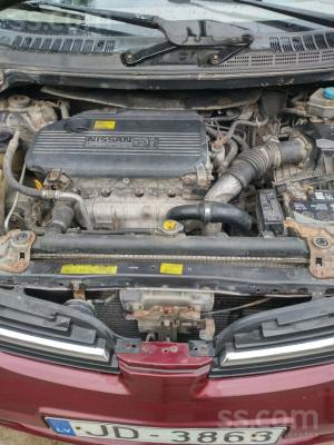 Red Nissan Almera Tino 2003 in Ogre, with an engine capacity of 2.20 L and mileage of 377 thousand km for 1100 €, photo 8 on AUTOMOTO.COM.LV