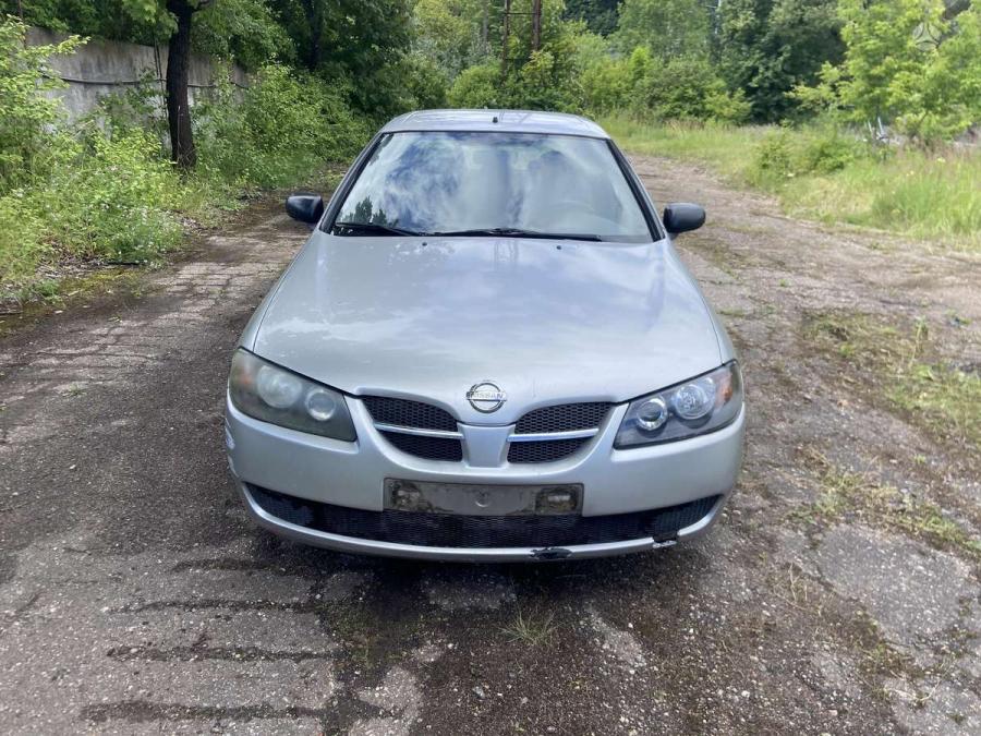 Желтый Ниссан Альмера 2003 в Каунас, объемом двигателя 1.50 л и пробегом 165 тыс. км за 750 €, фото 1 на AUTOMOTO.COM.LV