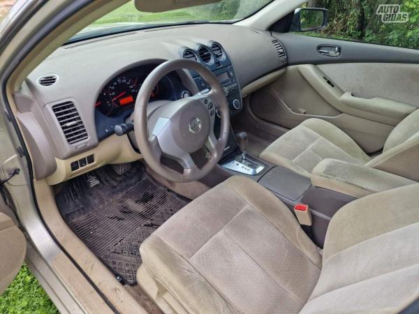 Nissan Altima 2009 Ukmergė, ar dzinēja tilpumu 2.50 L un nobraukumu 160 tūkst. km par 1499 €, foto 9 vietnē AUTOMOTO.COM.LV