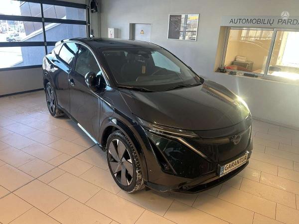 Melns Nissan Ariya 2022 Šauļi, ar dzinēja tilpumu 0.00 L un nobraukumu 69 tūkst. km par 32200 €, foto 1 vietnē AUTOMOTO.COM.LV