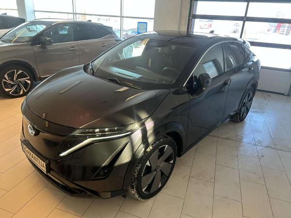 Melns Nissan Ariya 2022 Šauļi, ar dzinēja tilpumu 0.00 L un nobraukumu 69 tūkst. km par 32200 €, foto 2 vietnē AUTOMOTO.COM.LV