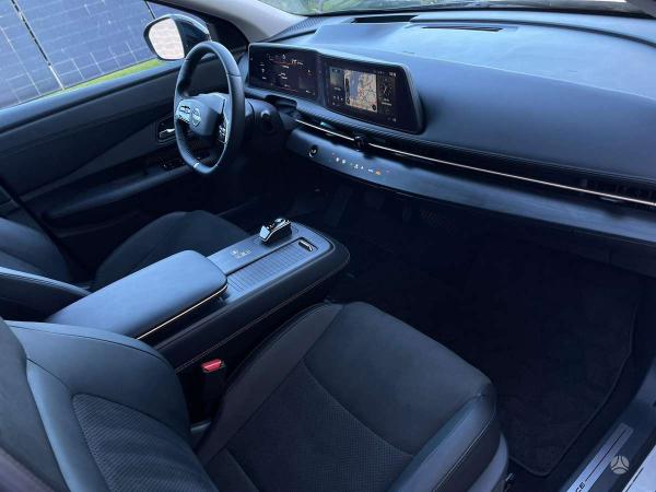 Melns Nissan Ariya 2025 Mažeikiai, ar dzinēja tilpumu 0.00 L un nobraukumu 480 tūkst. km par 29900 €, foto 7 vietnē AUTOMOTO.COM.LV