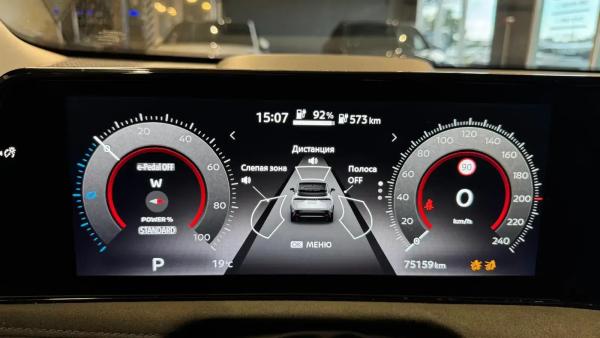 Pelēks Nissan Ariya 2023 Mārupe, ar dzinēja tilpumu 0.00 L un nobraukumu 75 tūkst. km par 36800 €, foto 9 vietnē AUTOMOTO.COM.LV