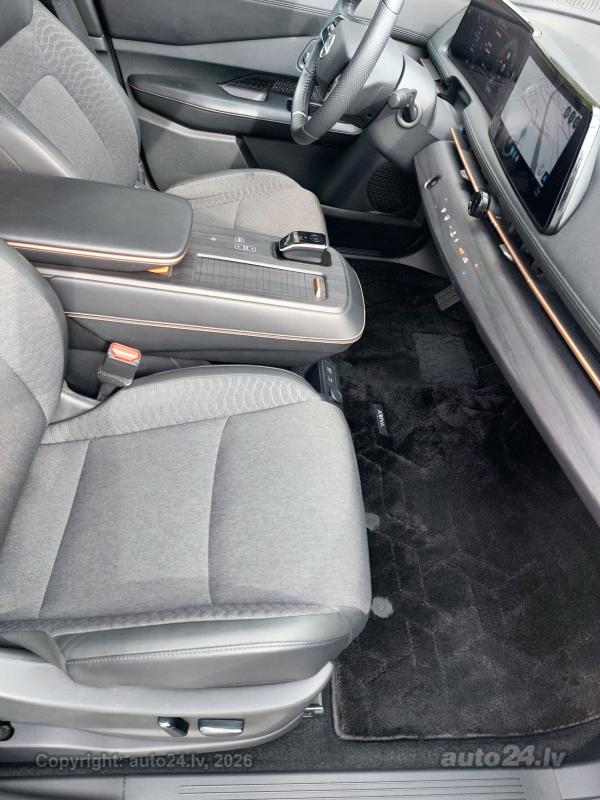Grey Nissan Ariya 2022 in Tallinn, with an engine capacity of 0.00 L and mileage of 93 thousand km for 26990 €, photo 9 on AUTOMOTO.COM.LV