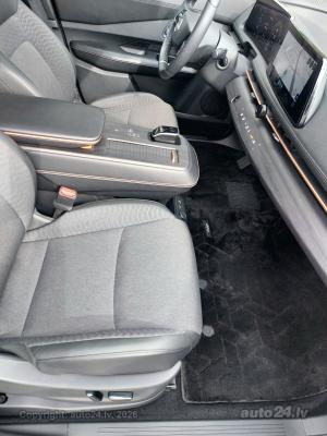 Grey Nissan Ariya 2022 in Tallinn, with an engine capacity of 0.00 L and mileage of 93 thousand km for 26990 €, photo 10 on AUTOMOTO.COM.LV