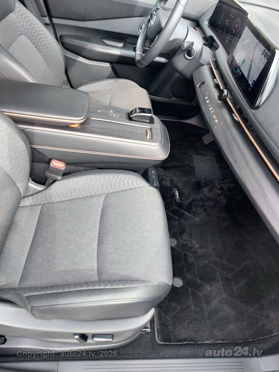 Grey Nissan Ariya 2022 in Tallinn, with an engine capacity of 0.00 L and mileage of 93 thousand km for 26990 €, photo 10 on AUTOMOTO.COM.LV