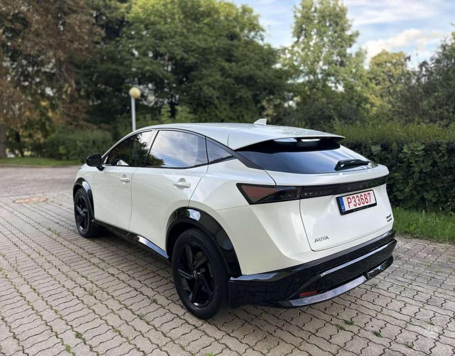 Balts Nissan Ariya 2024 Kėdainiai, ar dzinēja tilpumu 0.00 L un nobraukumu 45 tūkst. km par 29645 €, foto 10 vietnē AUTOMOTO.COM.LV