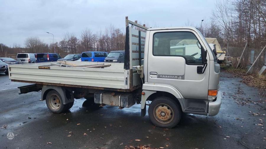 Grey Nissan Cabstar 2001 in Kaunas, with an engine capacity of 2.95 L and mileage of 176 thousand km for 2900 €, photo 2 on AUTOMOTO.COM.LV
