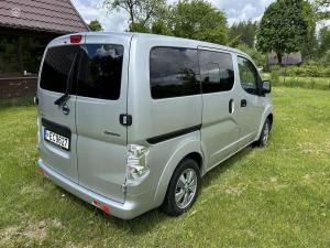 Grey Nissan e-NV200 2016 in Vilnius, with an engine capacity of 0.00 L and mileage of 98 thousand km for 9200 €, photo 4 on AUTOMOTO.COM.LV