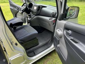 Grey Nissan e-NV200 2016 in Vilnius, with an engine capacity of 0.00 L and mileage of 98 thousand km for 9200 €, photo 7 on AUTOMOTO.COM.LV