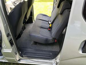 Grey Nissan e-NV200 2016 in Vilnius, with an engine capacity of 0.00 L and mileage of 98 thousand km for 9200 €, photo 8 on AUTOMOTO.COM.LV