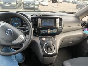 Nissan e-NV200 2018 Viļņa, ar dzinēja tilpumu 0.00 L un nobraukumu 115 tūkst. km par 12600 €, foto 9 vietnē AUTOMOTO.COM.LV