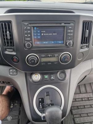 Белый Ниссан e-NV200 2015 в Паланга, объемом двигателя 0.00 л и пробегом 117 тыс. км за 7950 €, фото 18 на AUTOMOTO.COM.LV