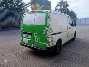 White Nissan e-NV200 2020 in Vilnius, with an engine capacity of 0.00 L and mileage of 150 thousand km for 4000 €, photo 4 on AUTOMOTO.COM.LV