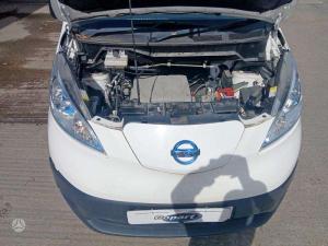 White Nissan e-NV200 2020 in Vilnius, with an engine capacity of 0.00 L and mileage of 150 thousand km for 4000 €, photo 5 on AUTOMOTO.COM.LV
