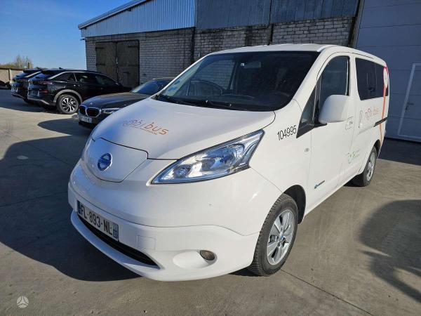 Белый Ниссан e-NV200 2019 в Вильнюс, объемом двигателя 0.00 л и пробегом 80 тыс. км за 14500 €, фото 1 на AUTOMOTO.COM.LV