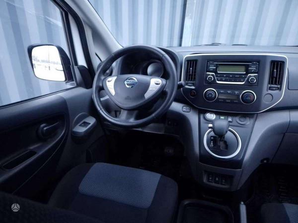 Balts Nissan e-NV200 2021 Viļņa, ar dzinēja tilpumu 0.00 L un nobraukumu 50 tūkst. km par 13900 €, foto 6 vietnē AUTOMOTO.COM.LV