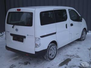 Белый Ниссан e-NV200 2021 в Вильнюс, объемом двигателя 0.00 л и пробегом 50 тыс. км за 13900 €, фото 3 на AUTOMOTO.COM.LV