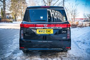 Melns Nissan Elgrand 2012 Rīga, ar dzinēja tilpumu 2.40 L un nobraukumu 0 tūkst. km par 8990 €, foto 5 vietnē AUTOMOTO.COM.LV