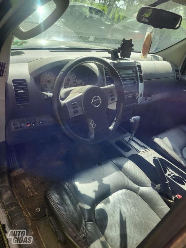 Nissan Frontier 2011 Šauļi, ar dzinēja tilpumu 4.00 L un nobraukumu 200 tūkst. km par 2200 €, foto 3 vietnē AUTOMOTO.COM.LV