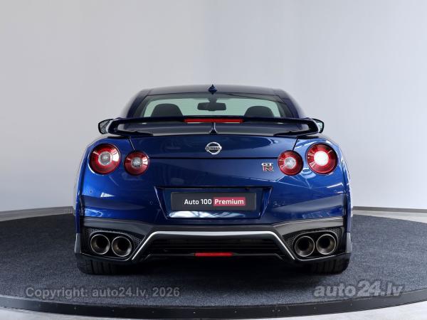 Zils Nissan GT-R 2018 Tallina, ar dzinēja tilpumu 3.80 L un nobraukumu 42 tūkst. km par 125000 €, foto 8 vietnē AUTOMOTO.COM.LV
